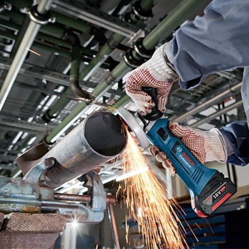 Bosch GWS 18 V-Li 18V 115mm Angle Grinder with 2x 4Ah Batteries