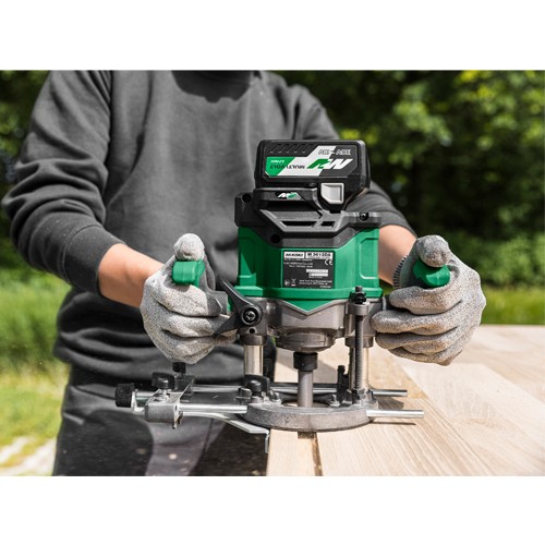 Hikoki M3612DA 36V 1/2" Router (2x 4Ah Tabless MultiVolt Batteries)